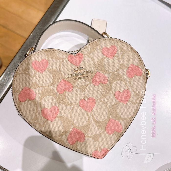 Coach Heart Crossbody In Signature Canvas With Heart Print CP021 | Grailed