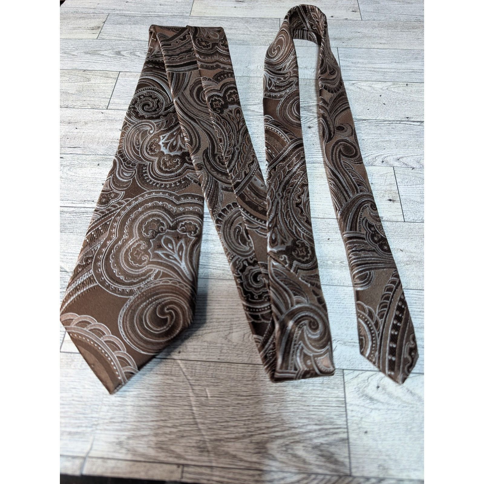 Donald Trump Donald Trump Signature Collection Paisley Necktie 100% ...