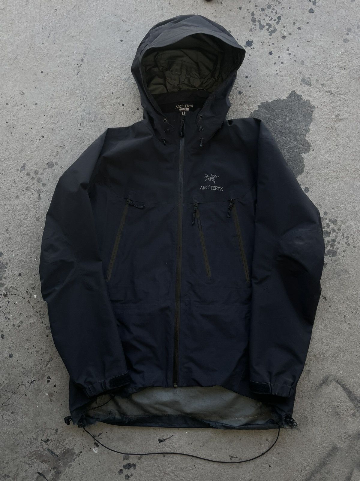 Arc'teryx Arcteryx Theta AR jacket vintage black | Grailed