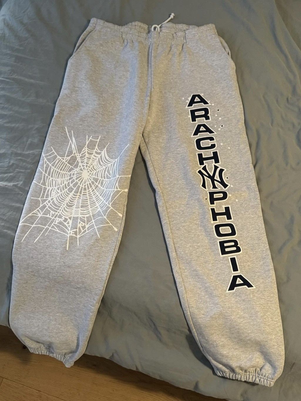 Spider Worldwide Sp5der NY Arachnophobia Sweatpants | Grailed