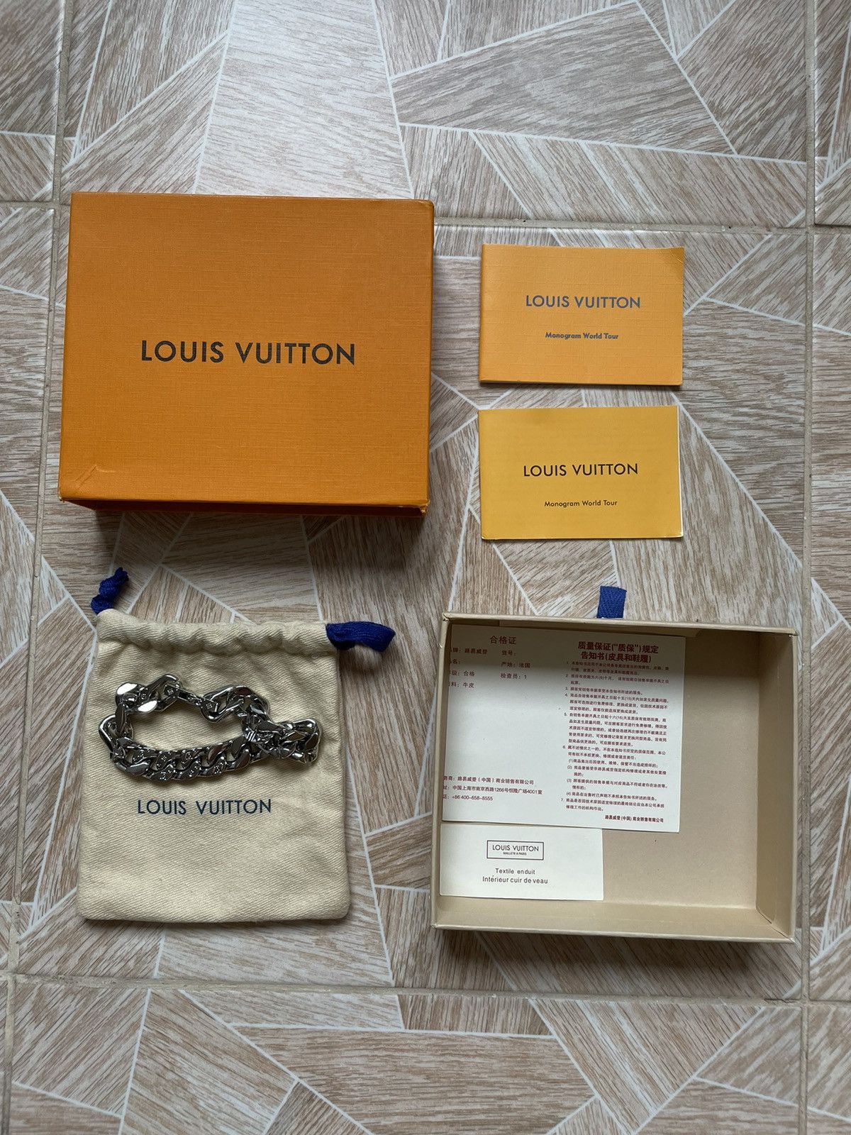 Louis Vuitton Rare Luxury Louis Vuitton LV Monogram Chain Bracelet ...