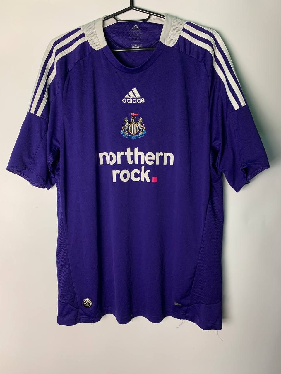 Adidas × Vintage NEWCASTLE UNITED 2008 2009 Away Football Shirt Soccer ...