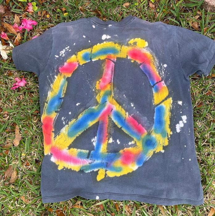 Vintage Vintage Very Rare 90s Peace Sign Mosquitohead Print T Shirt