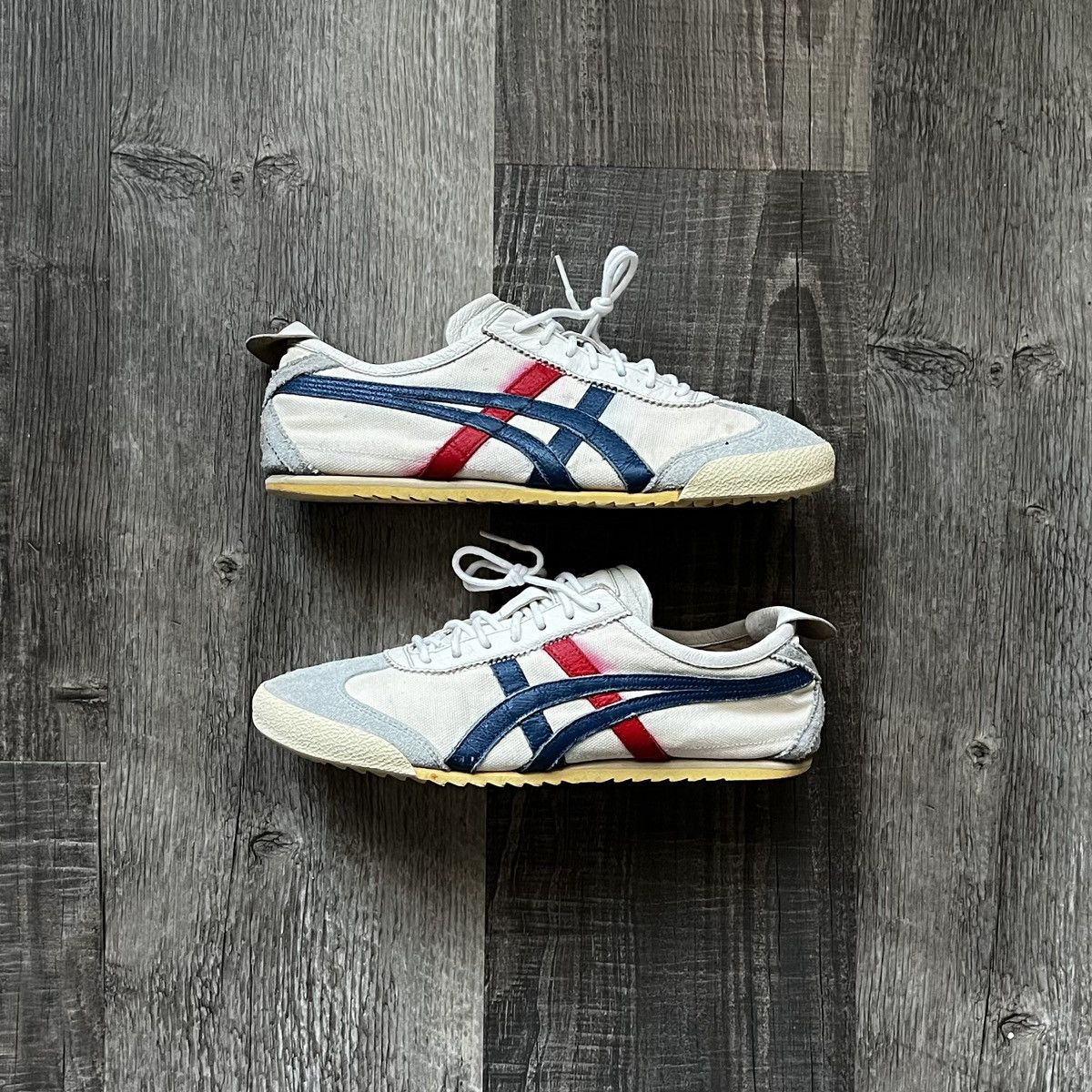 Asics × Onitsuka Tiger × Vintage ASICS • Onitsuka Tiger Mexico Slip-On ...