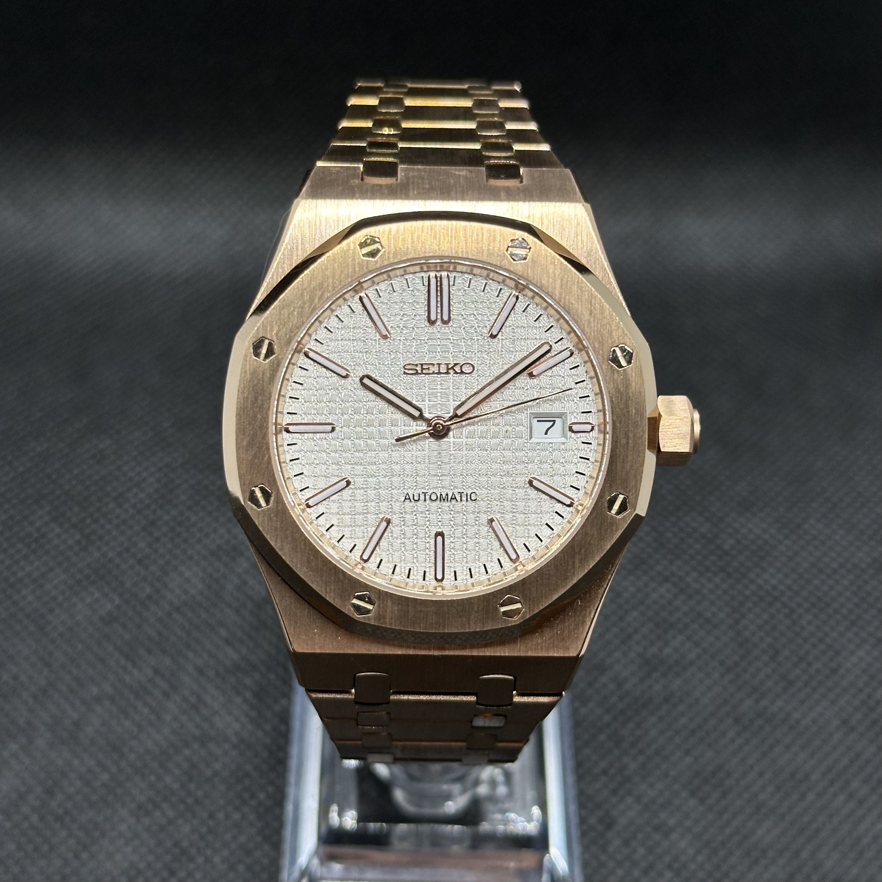 Custom × Seiko × Watch Seiko Mod "Rose Gold Seikoak" Royal Oak Watch ...