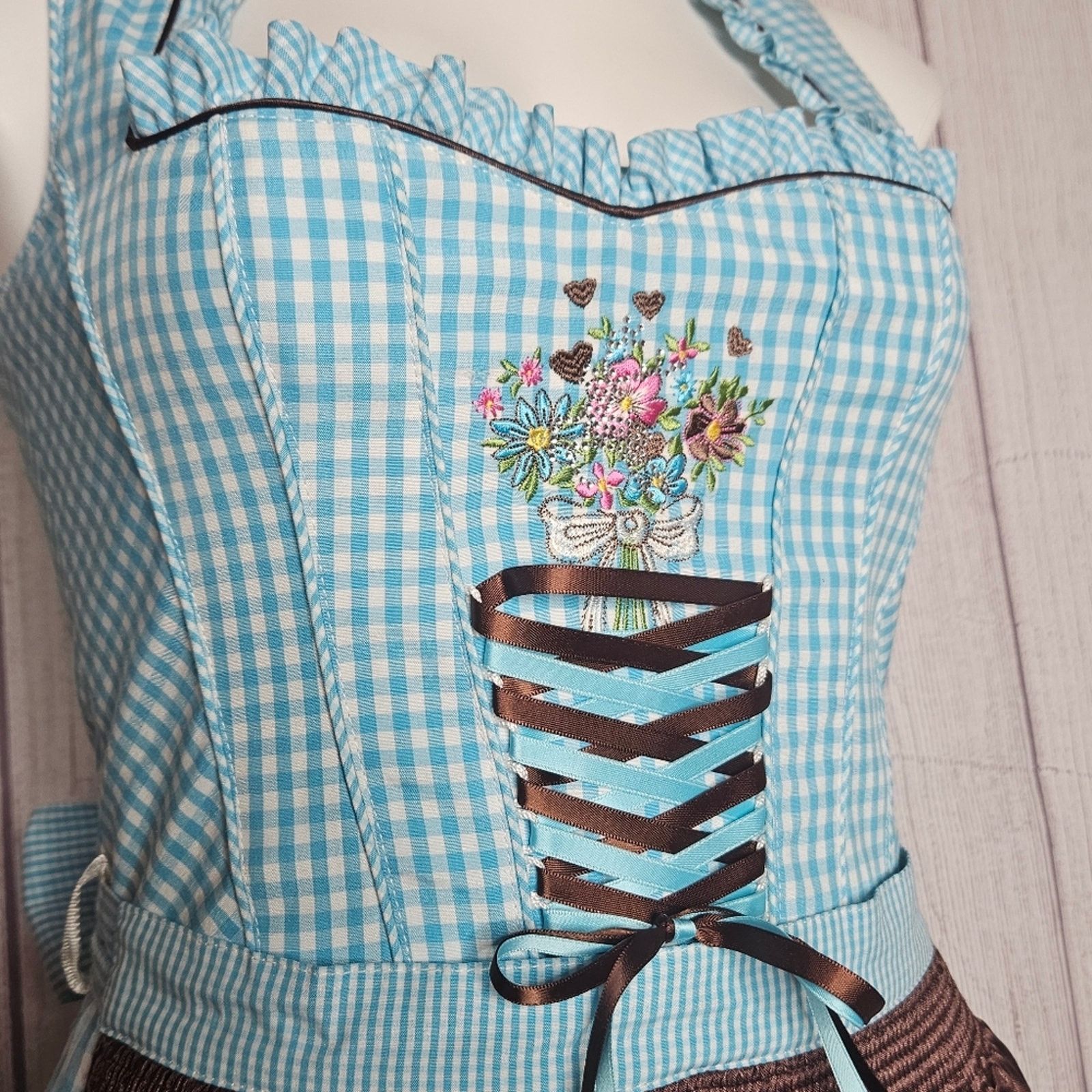 Vintage Country Line Dirndl & Matching Apron- Blue & White Gingham ...