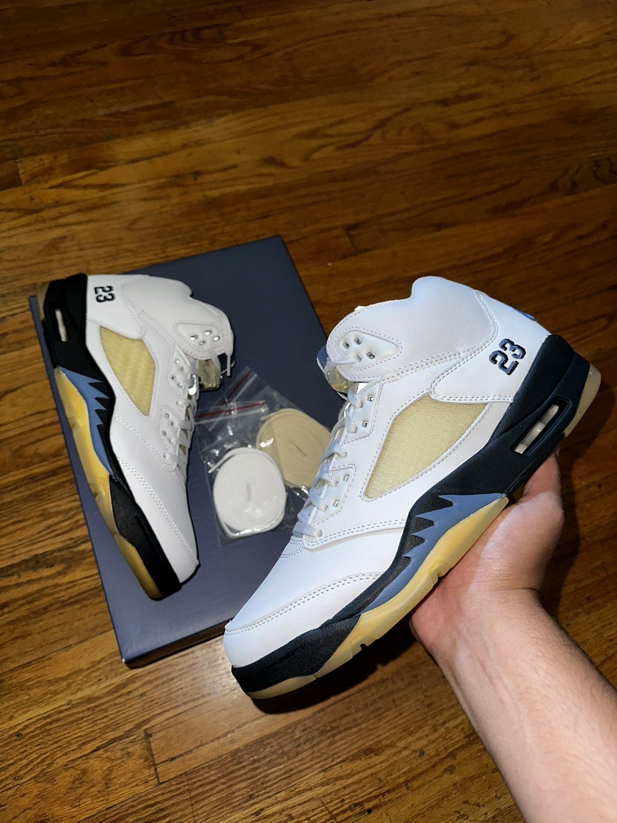 Jordan Brand × Nike Air Jordan 5 Retro A Ma Maniére Dawn (Women's ...