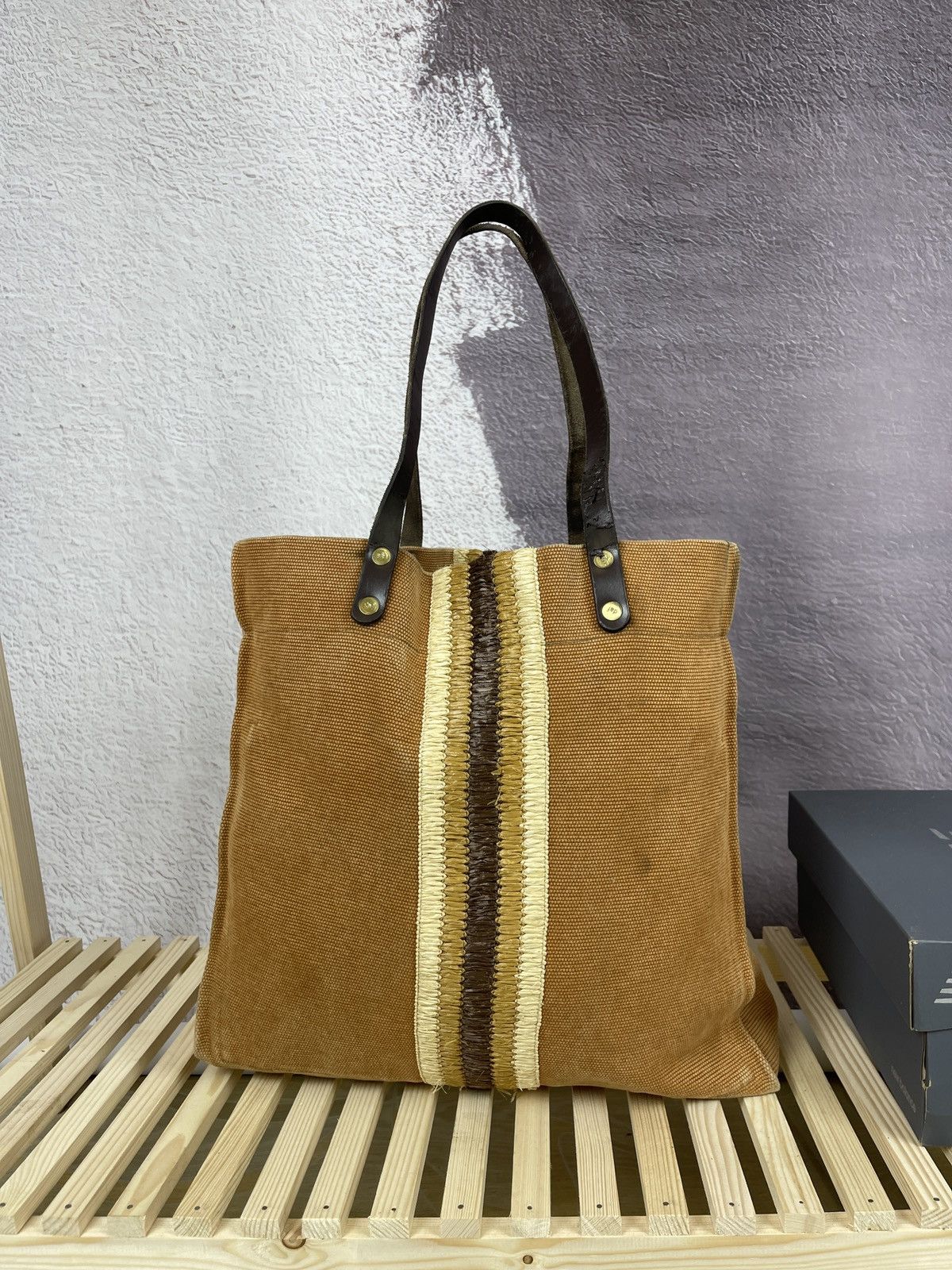 Italian Designers × Streetwear × Vintage DAF vintage Italian handle bag ...