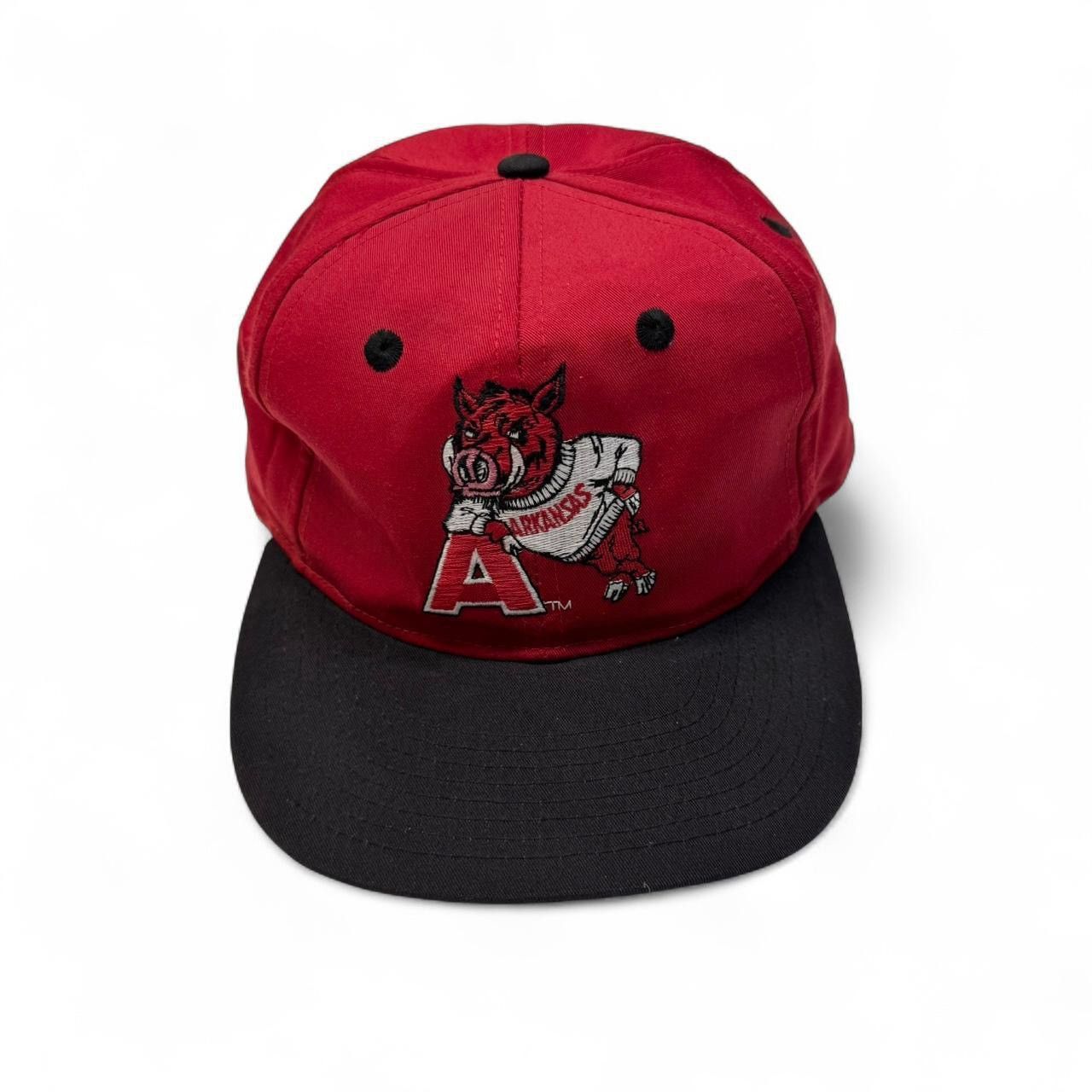 Vintage Vintage Arkansas Razorbacks Red & Black Snapback Hat | Grailed