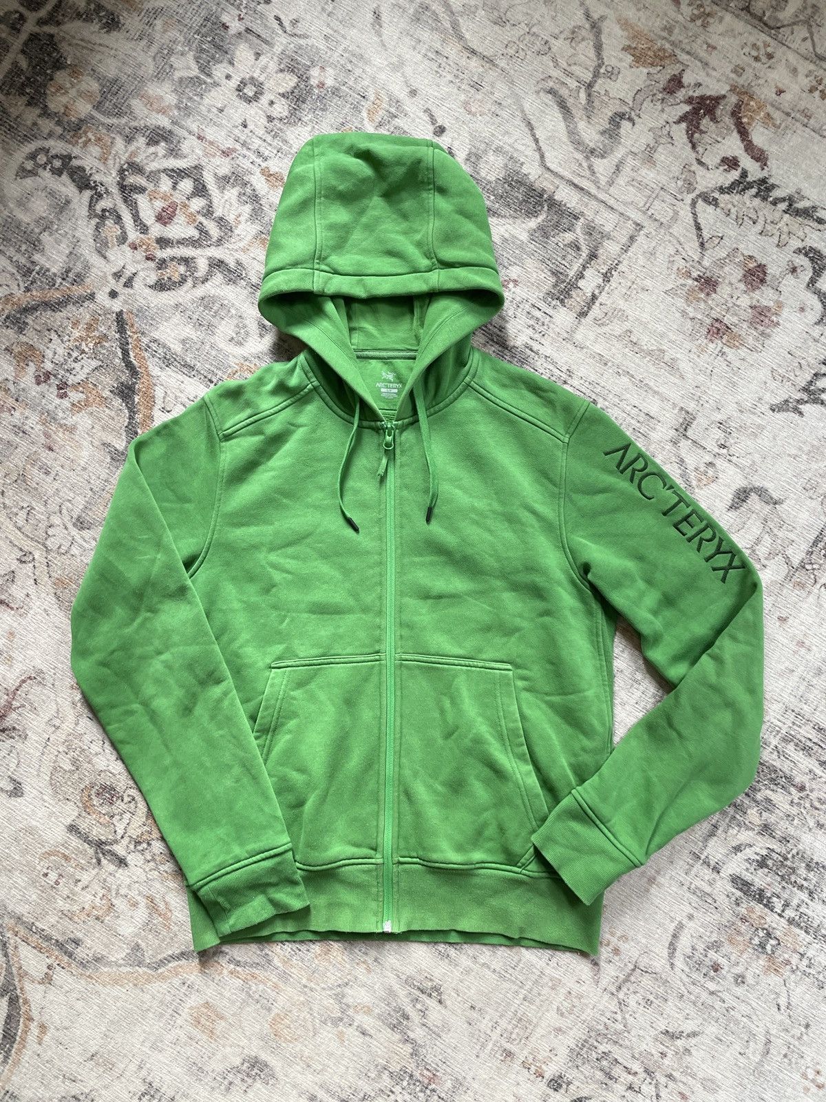 Arc'teryx × Outdoor Life × Streetwear Arcteryx Spellout Full Zip Hoodie ...