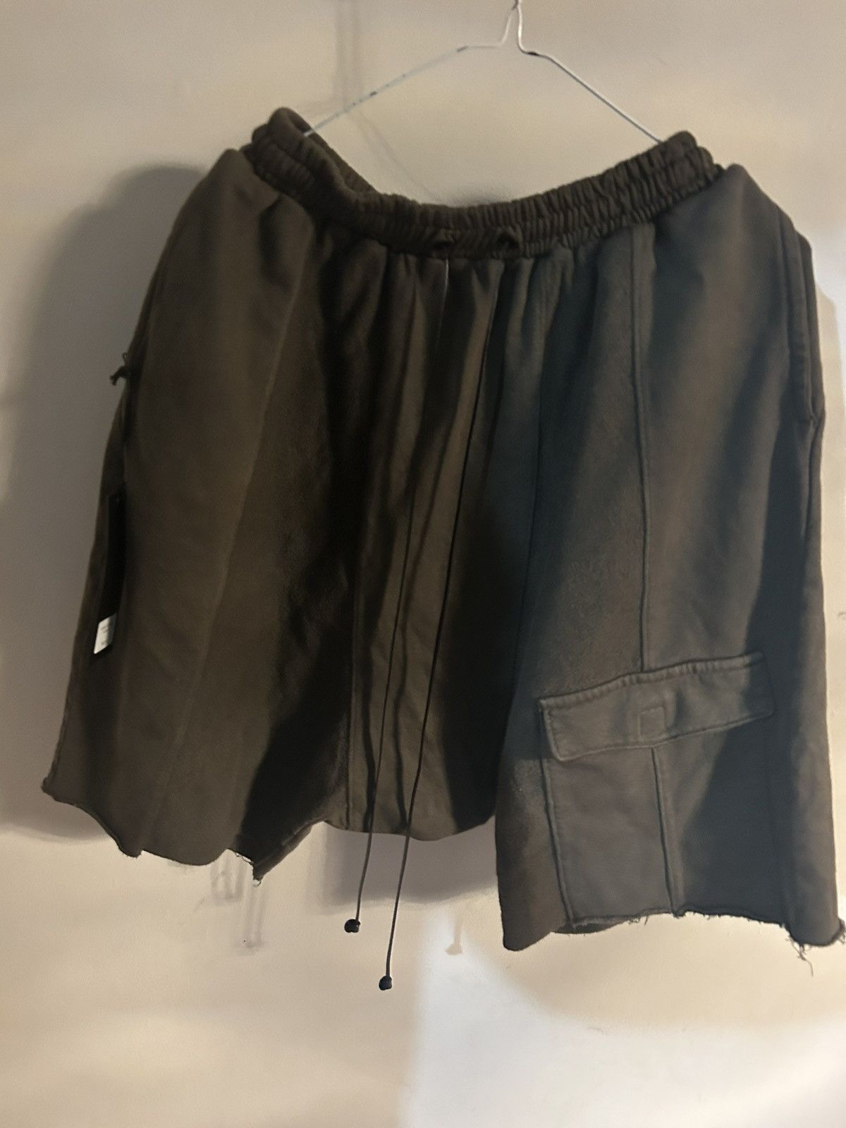 Daniel Patrick Daniel Patrick Road Cargo Shorts Black Large | Grailed