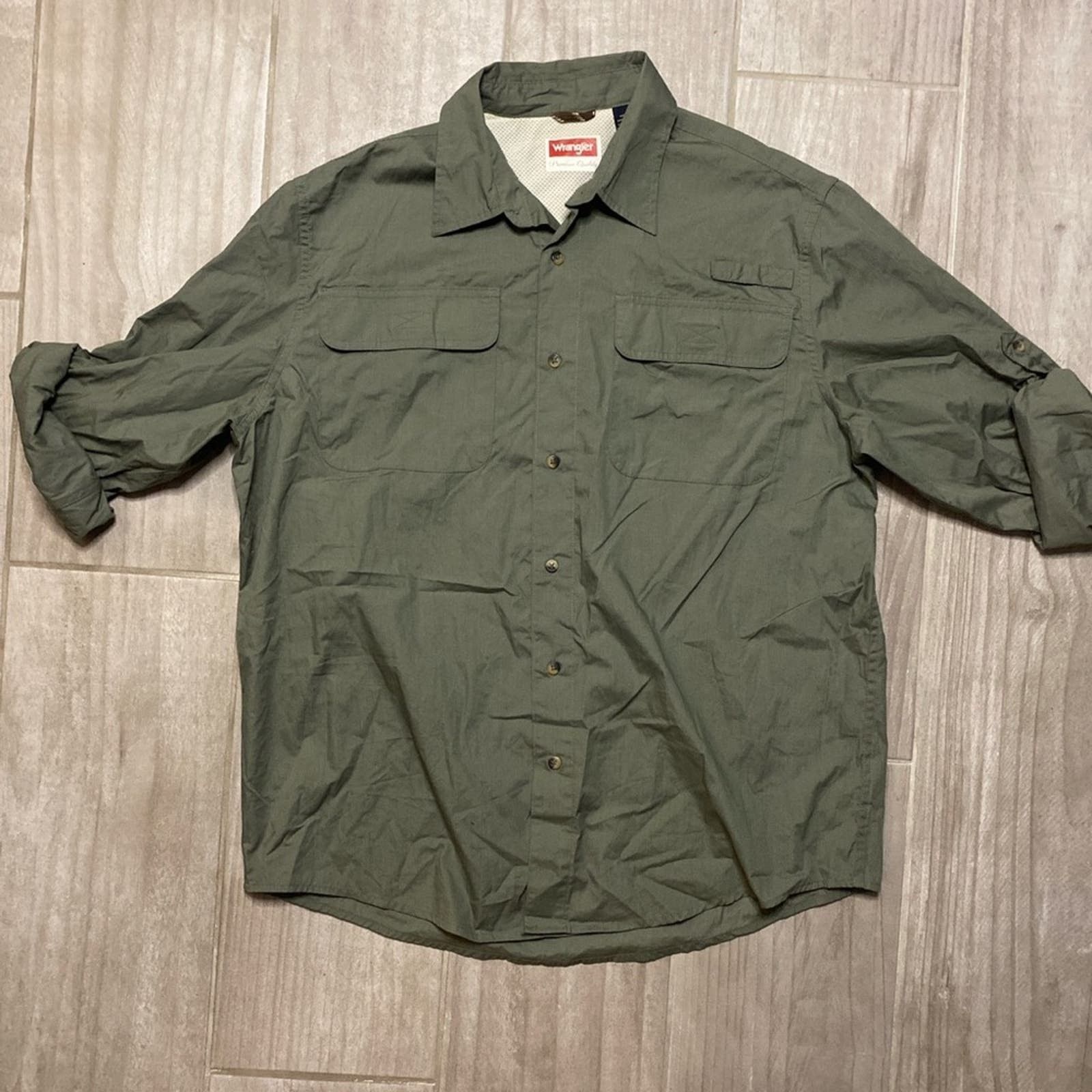 Wrangler Wrangler button up shirt | Grailed