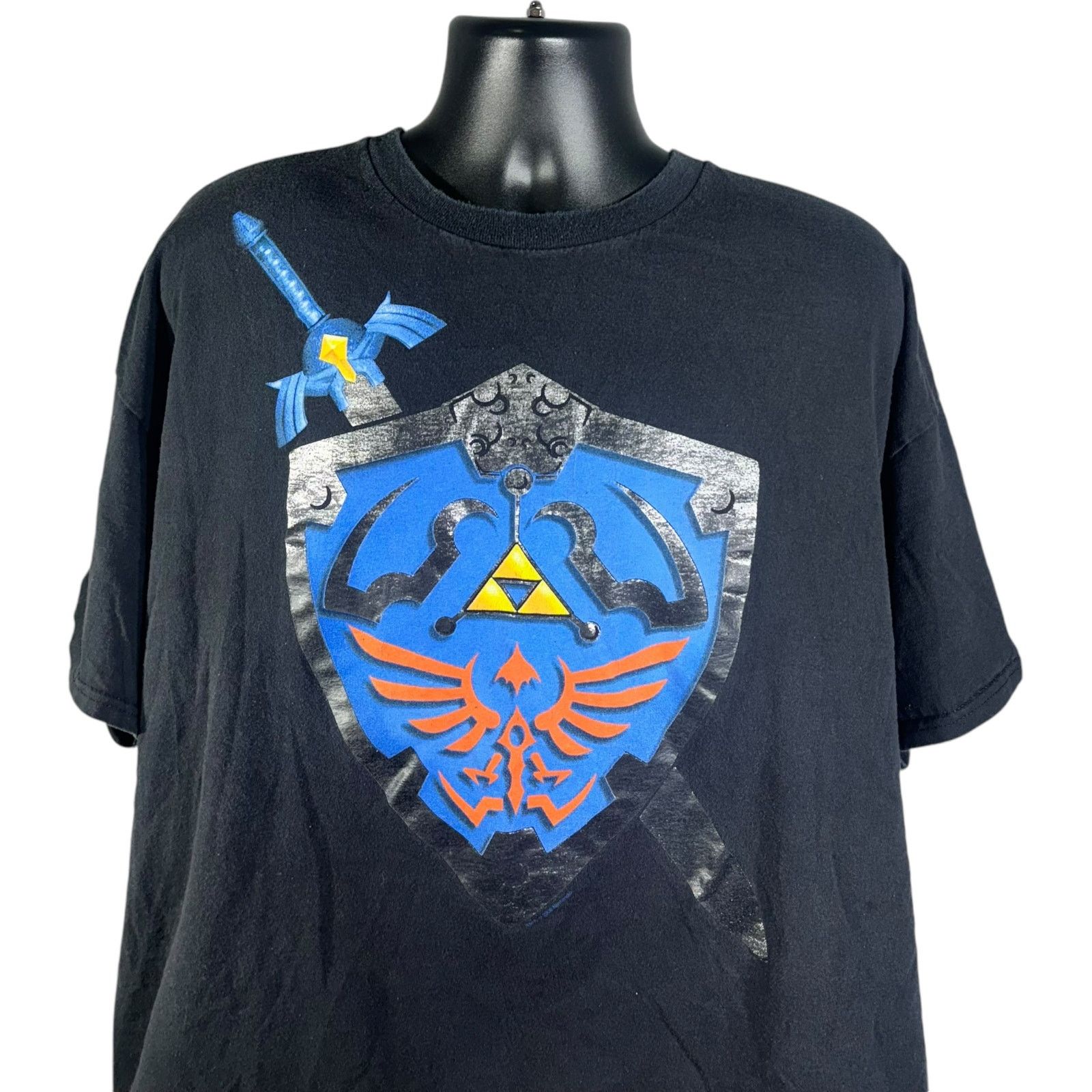 Delta Vintage Legend of Zelda Twilight Princess Emblem Tee | Grailed