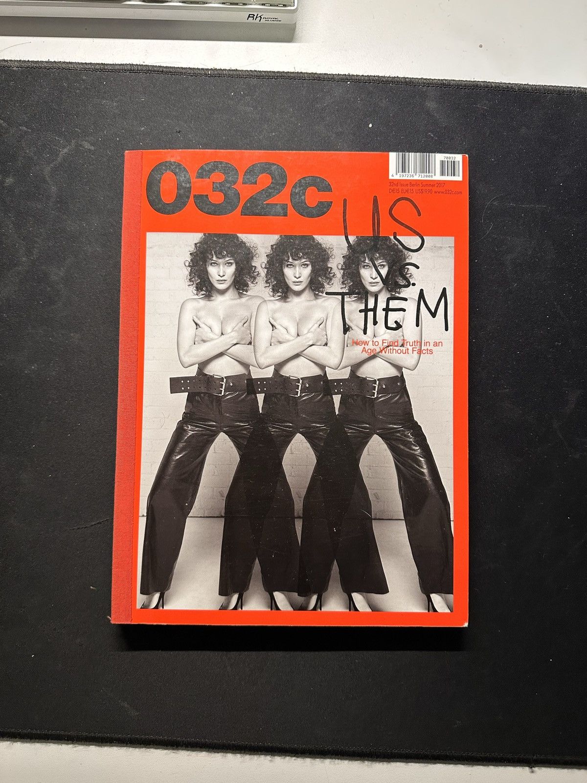 032c 032c Magazine 32th Bella hadid cover us vs them | Grailed