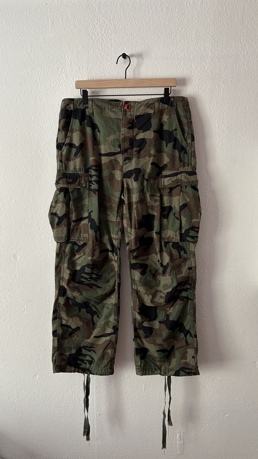 HELLSTAR Hellstar Green Camo Cargo Pants | Grailed