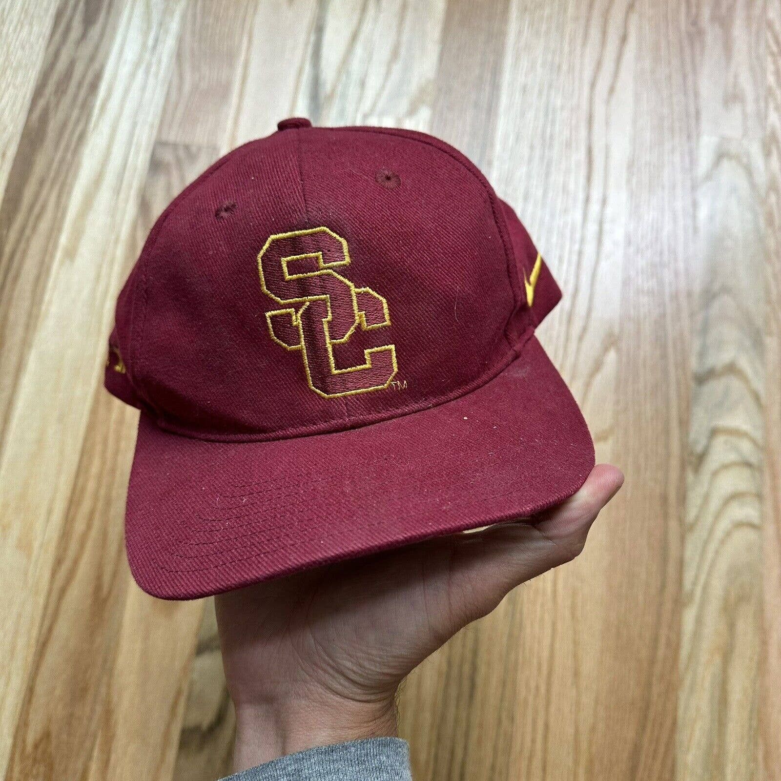 Nike Men's Vintage 90's Nike Team USC Trojans Snapback Hat | Grailed