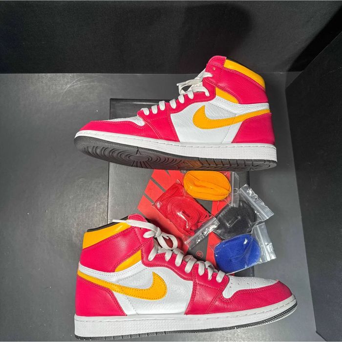 Jordan Brand Air Jordan 1 Retro High OG 'Light Fusion Red' Mens ...