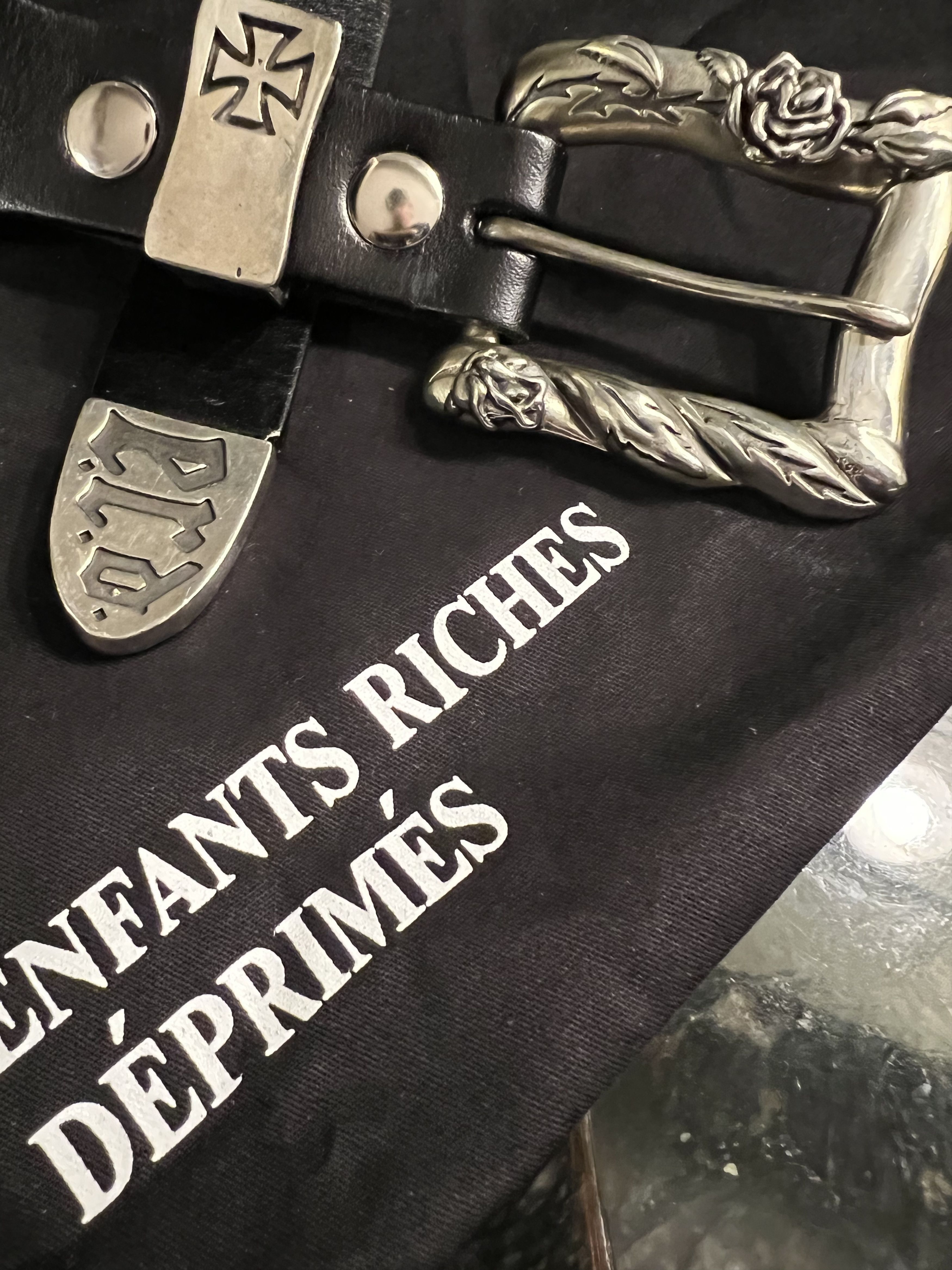 Enfants Riches Deprimes Enfant Riches Déprimés Goodbye Johnny Belt ...