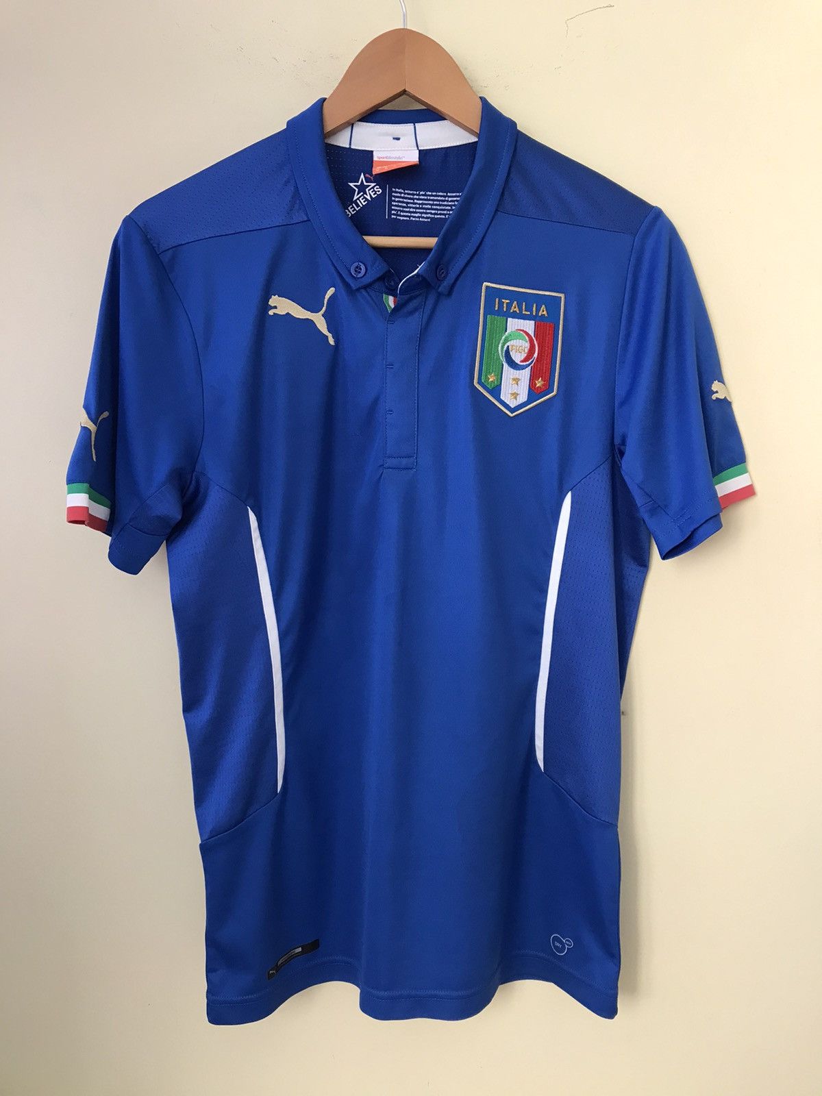Puma Italy 2014 2015 World Cup Puma home soccer jersey | Grailed
