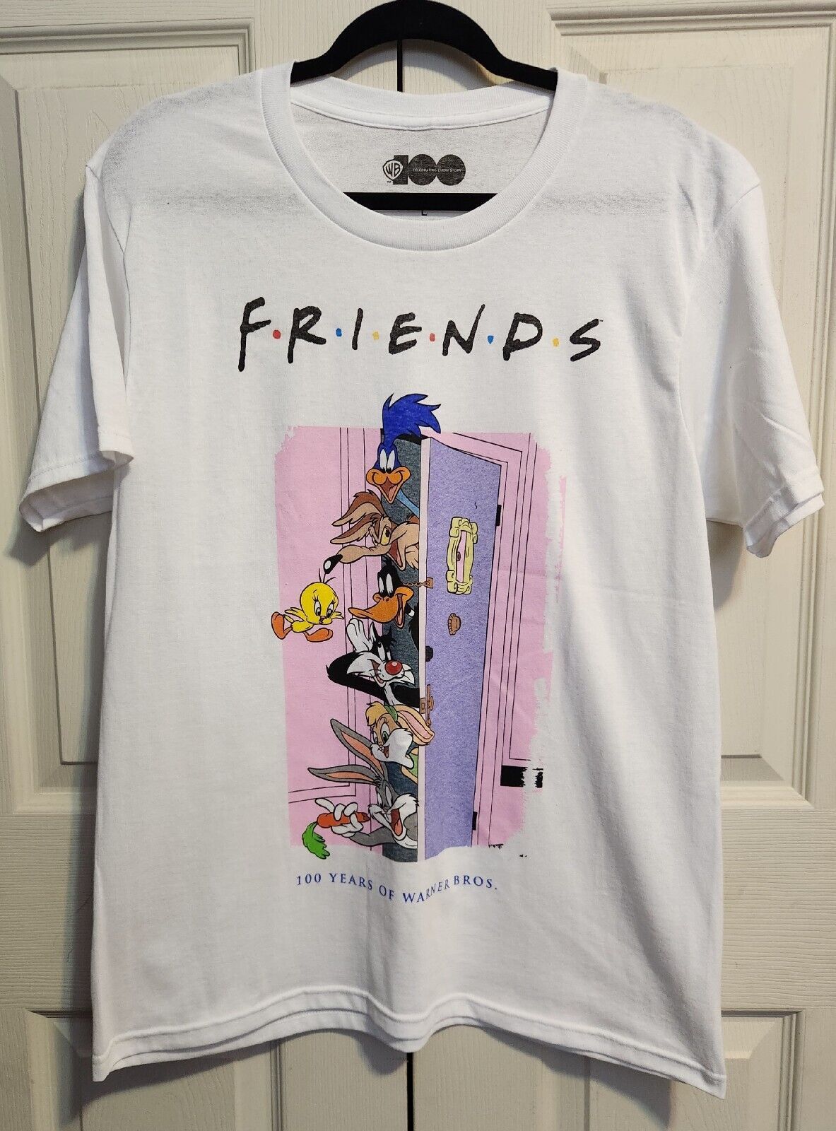 Gildan Friends looney tunes WB anniversary T shirt | Grailed
