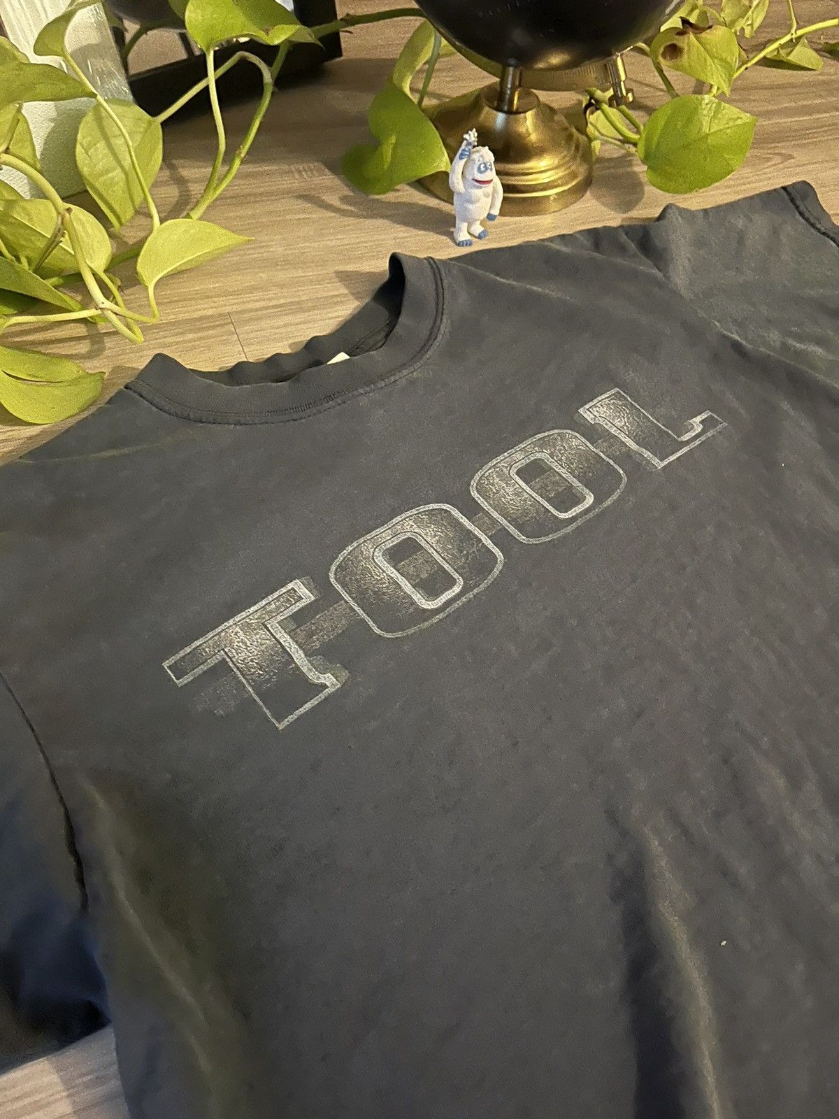 Band Tees Y2k Tool vintage rock mummified graphic | Grailed