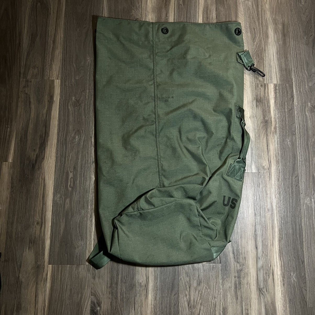 Military US Military Canvas Duffle Bag Green Army Duffel USGI Pack ...