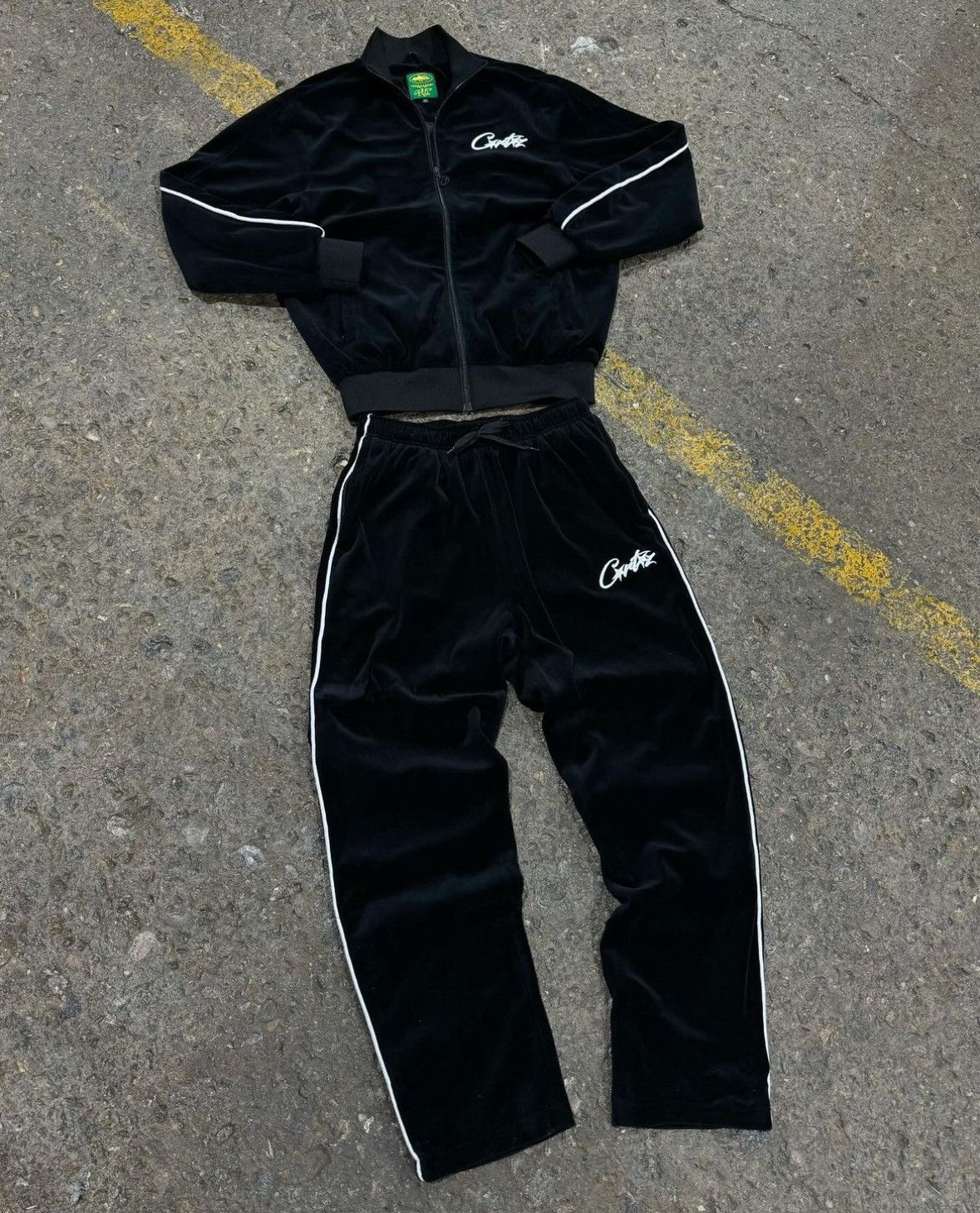Corteiz Corteiz VVS velour track jacket | Grailed
