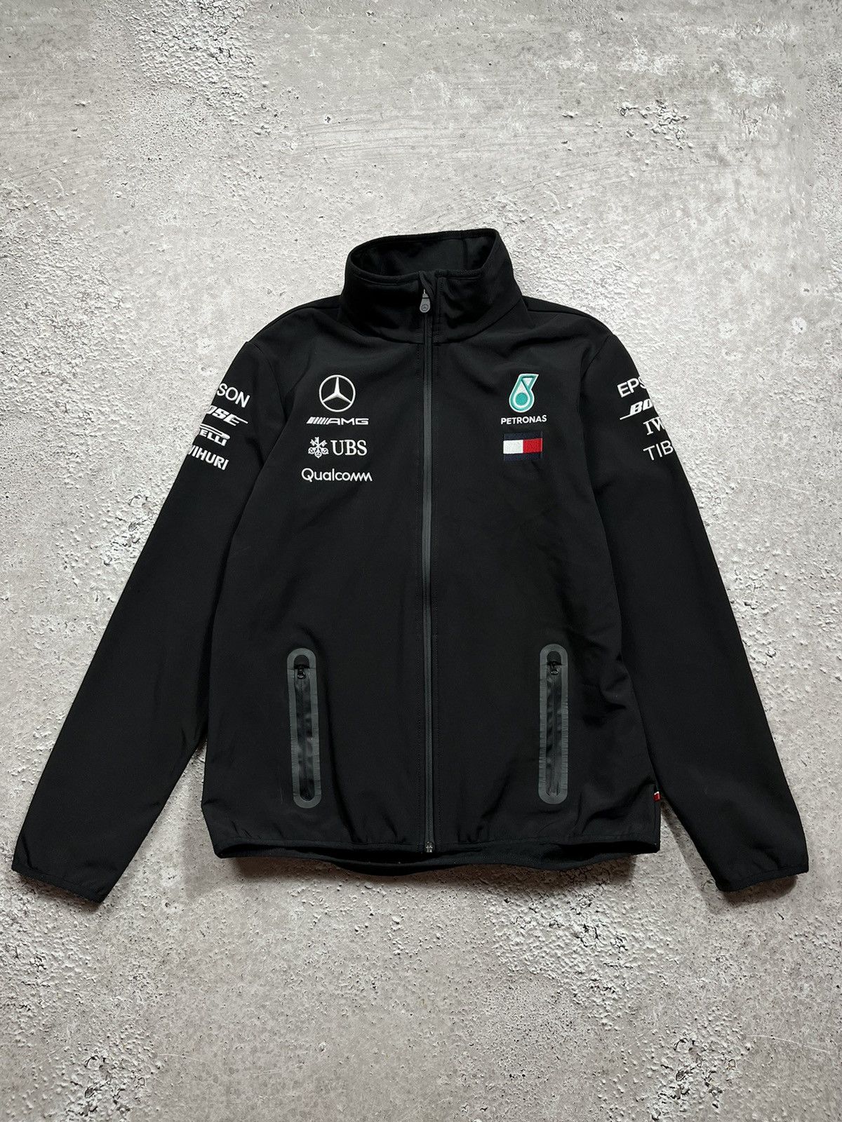 Mercedes Benz Mercedes benz AMG Petronas Tommy hilfiger F1 racing ...