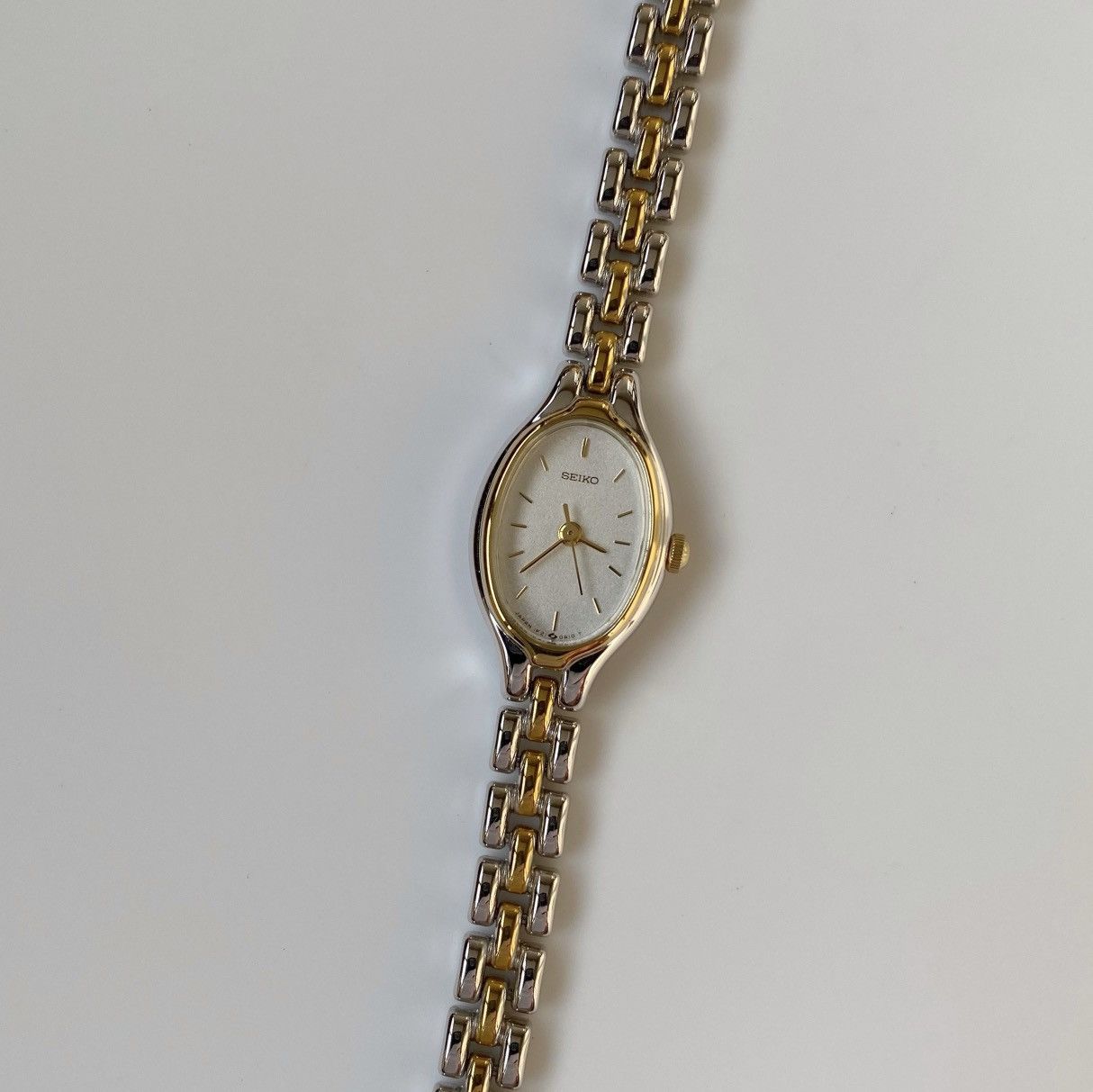 Seiko × Vintage Seiko Vintage Oval Two Tone Watch | Grailed