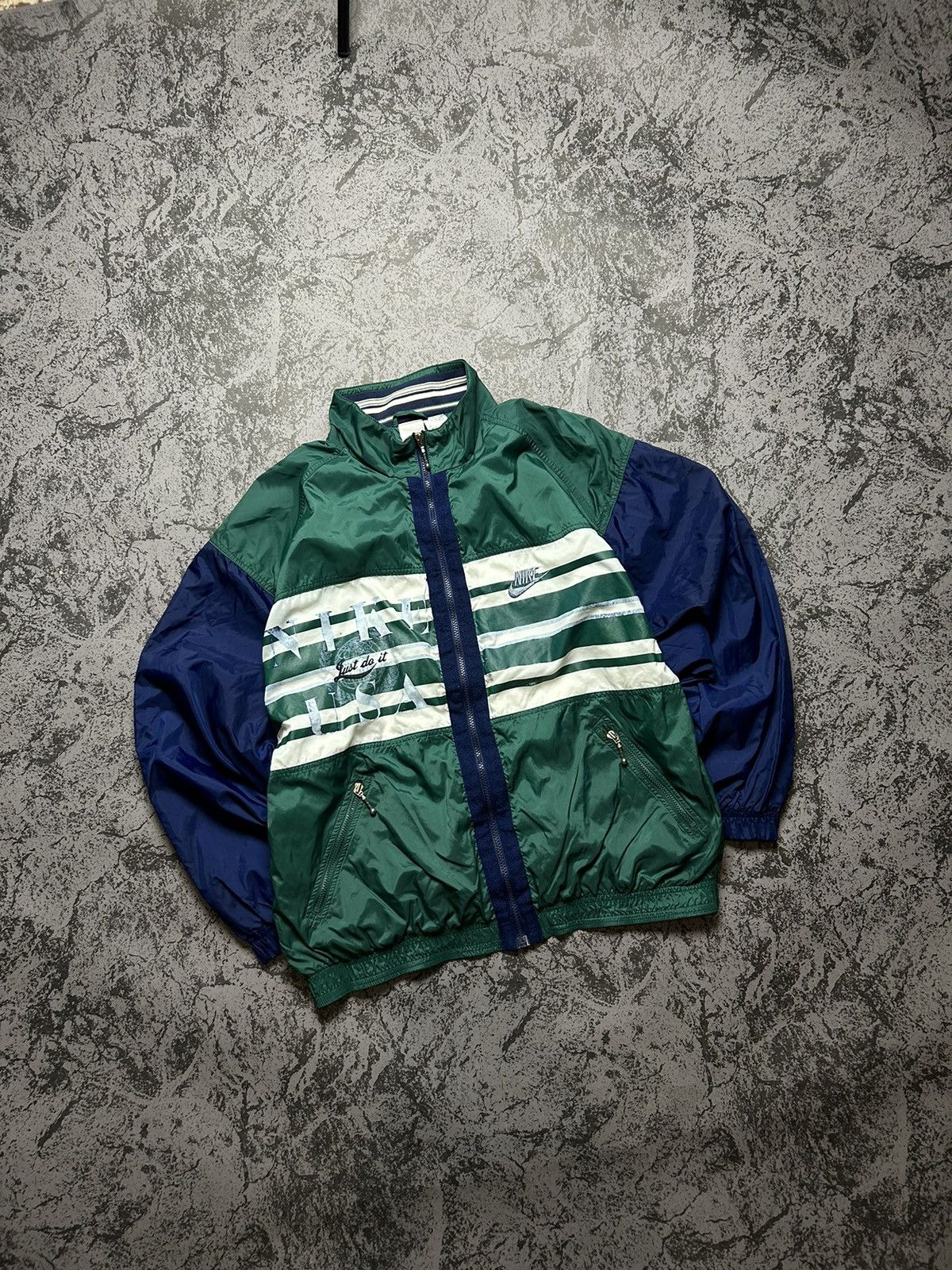 Nike × Streetwear × Vintage Vintage Neylon Jacket Nike Usa Logo Just Do ...
