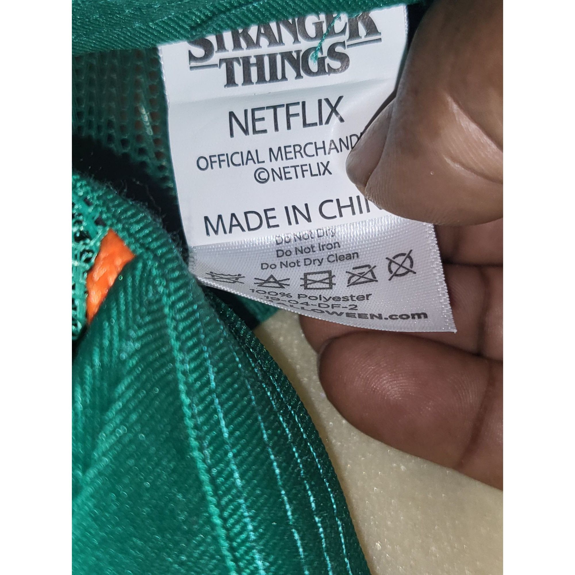 Garbage TV Stranger Things Netflix Camp Know Where 85 Snapback Hat Gree ...