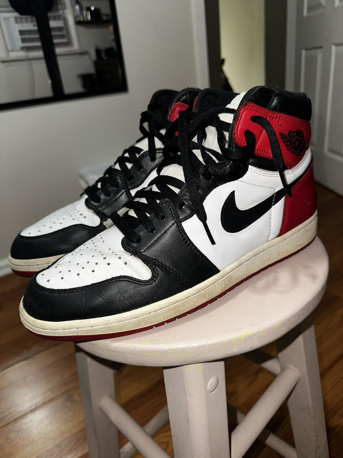 Nike Jordan 1s (Black Toes) | Grailed