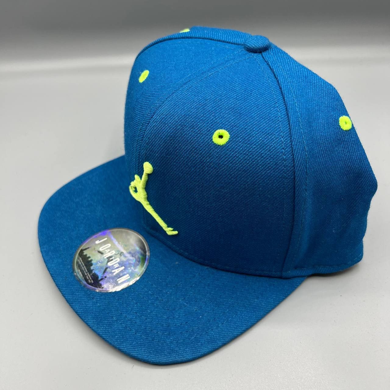 Jordan Brand Air Jordan Hat Men Blue Green Logo Jumpman Snap Back Cap ...