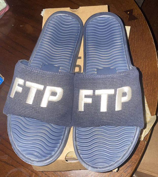 Huf FTP x HUF NAVY SLIDES | Grailed