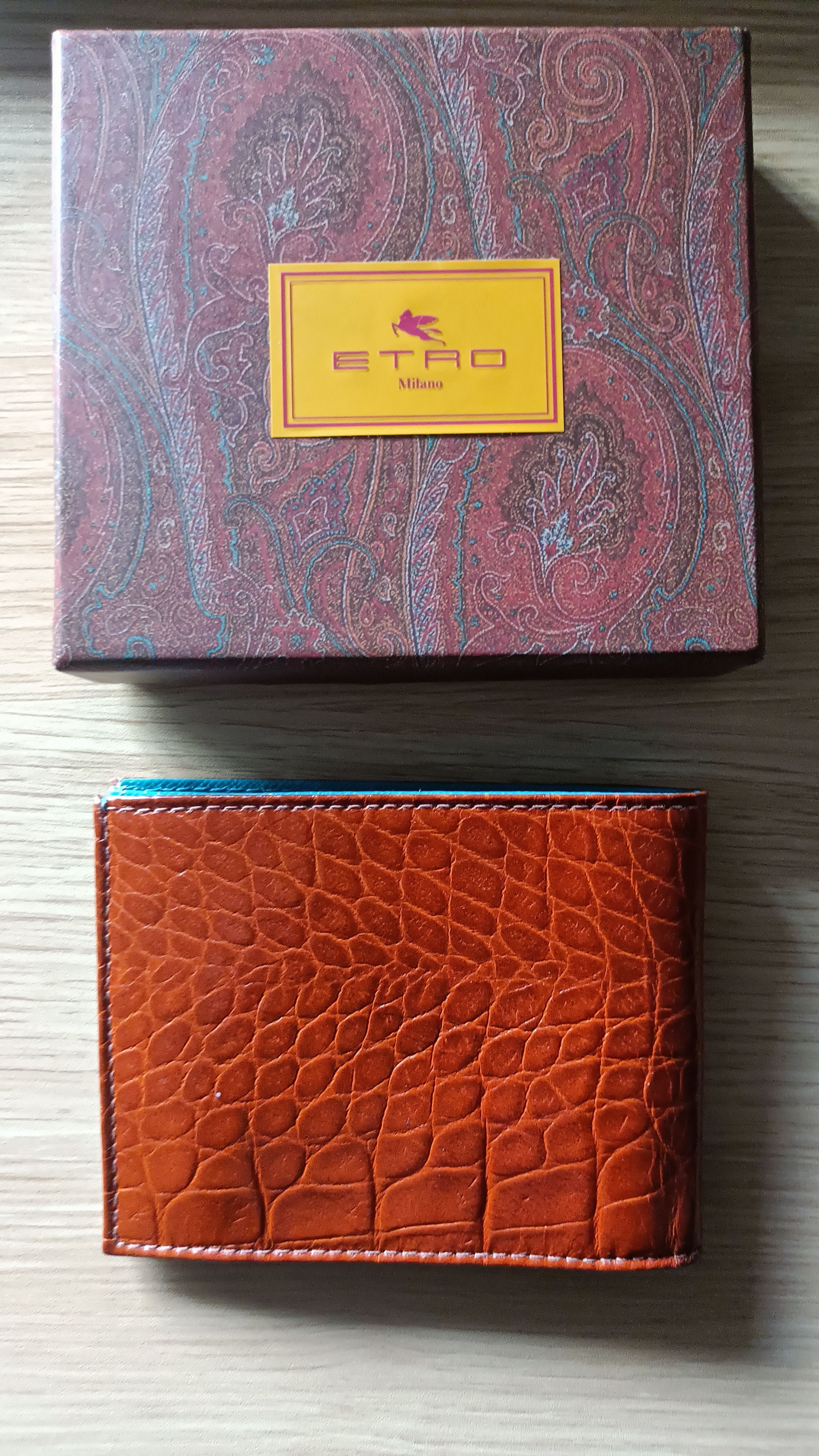 Etro MADE IN ITALY AUTHENTIC ETRO MILANO LEATHER WALLET | Grailed