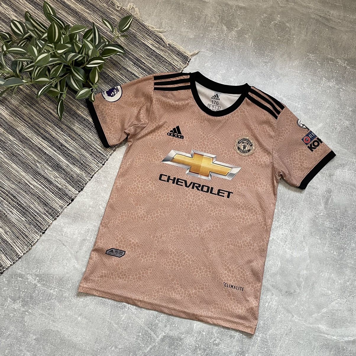 Adidas ADIDAS CHEVROLET MANCHESTER UNITED CAMO AWAY JERSEY PREMIER ...