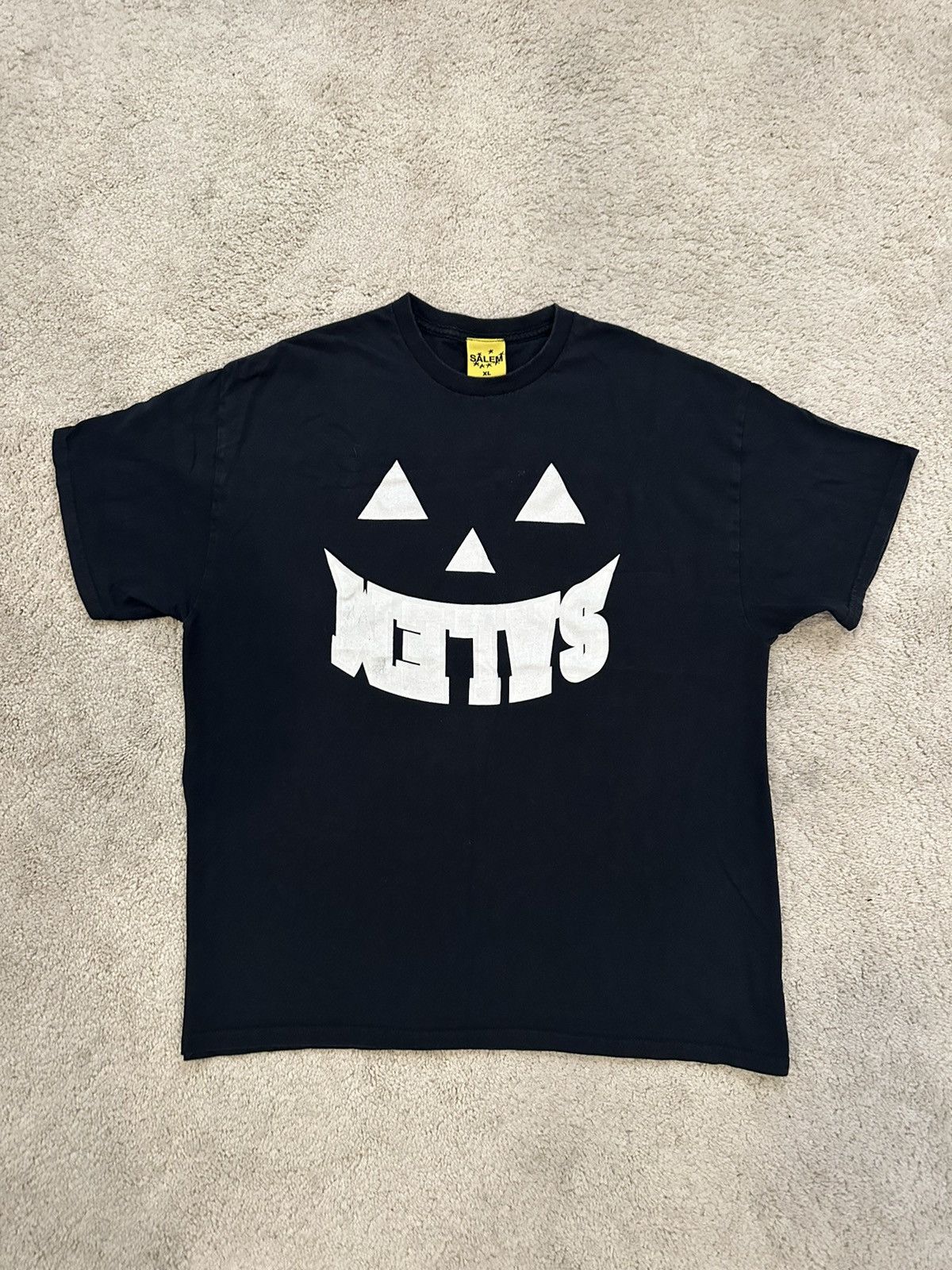 S4LEM 🔥 FINAL DROP 🔥 RARE AUTHENTIC SALEM PUMPKIN SHIRT | Grailed