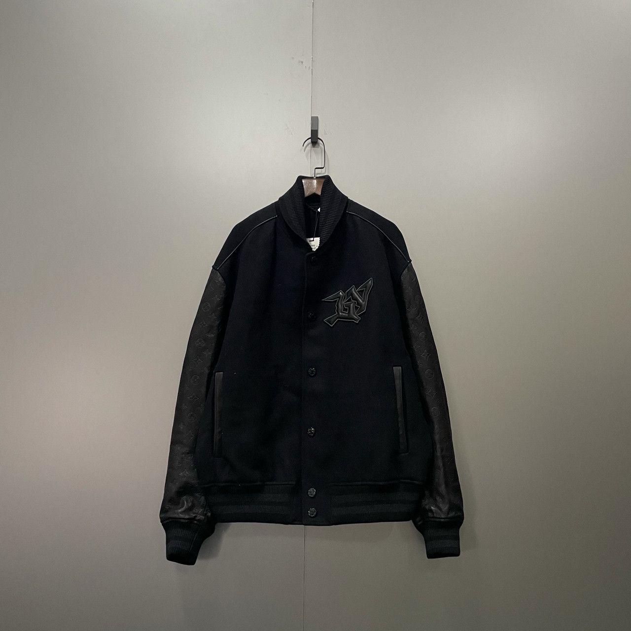 Louis Vuitton LV Embroidered Logo Jacket | Grailed