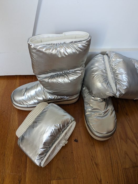 Ugg Classic Maxi Ultra Tall Silver Space Boots | Grailed