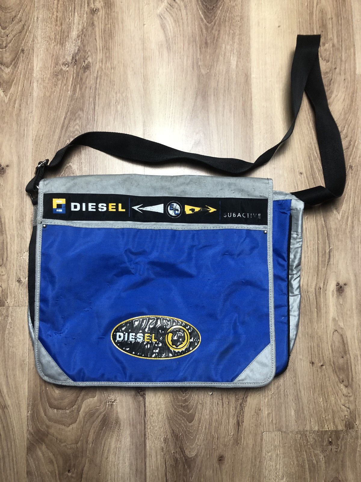 Diesel × Streetwear Diesel cargo messenger vintage bag | Grailed