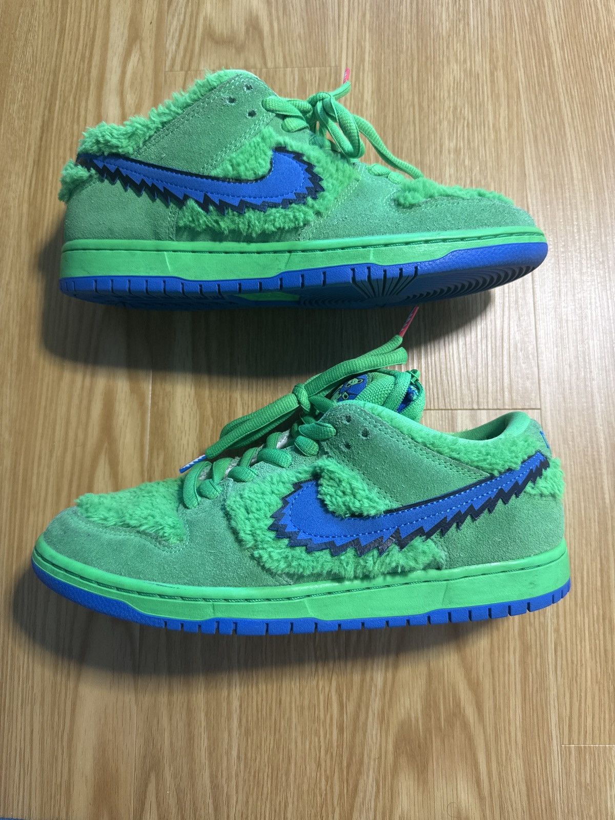 Grateful Dead × Nike CJ5378-300 Grateful Dead × Nike Dunk Low Green ...