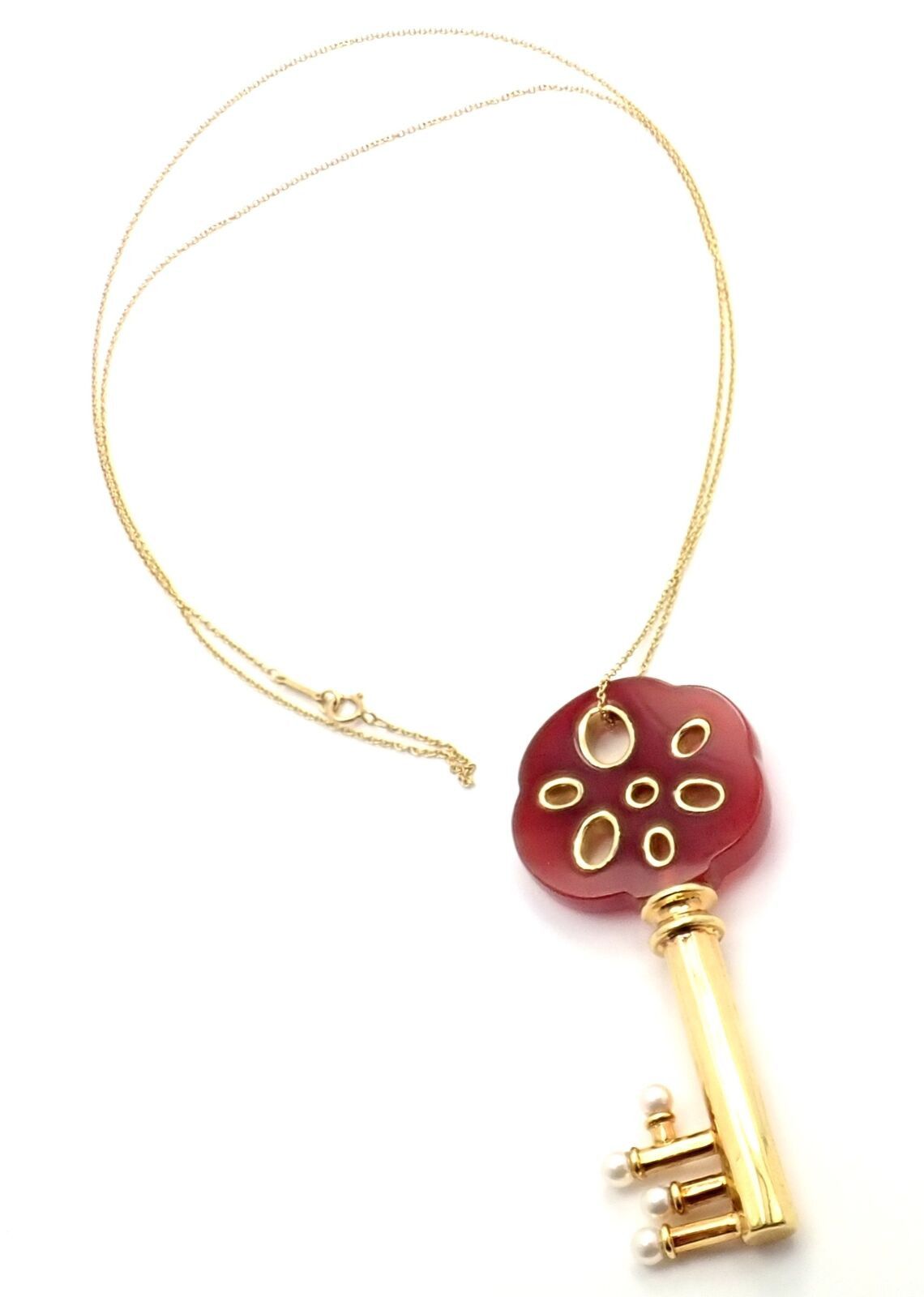 Tiffany & Co. Cummings 18k Yellow Gold Jasper Key Large Pendant ...