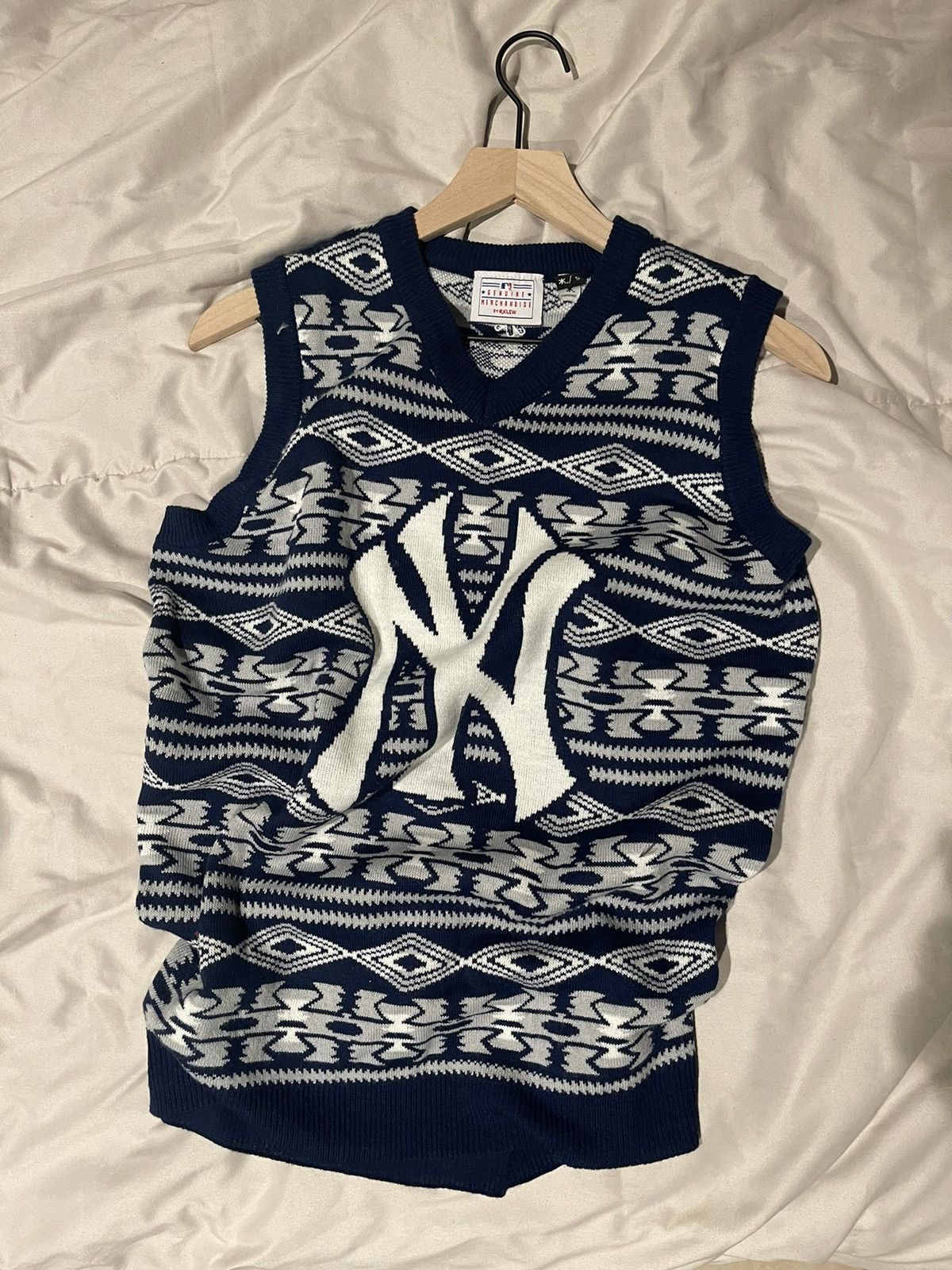 Genuine Merchandise By True Fan New York Yankees vest | Grailed