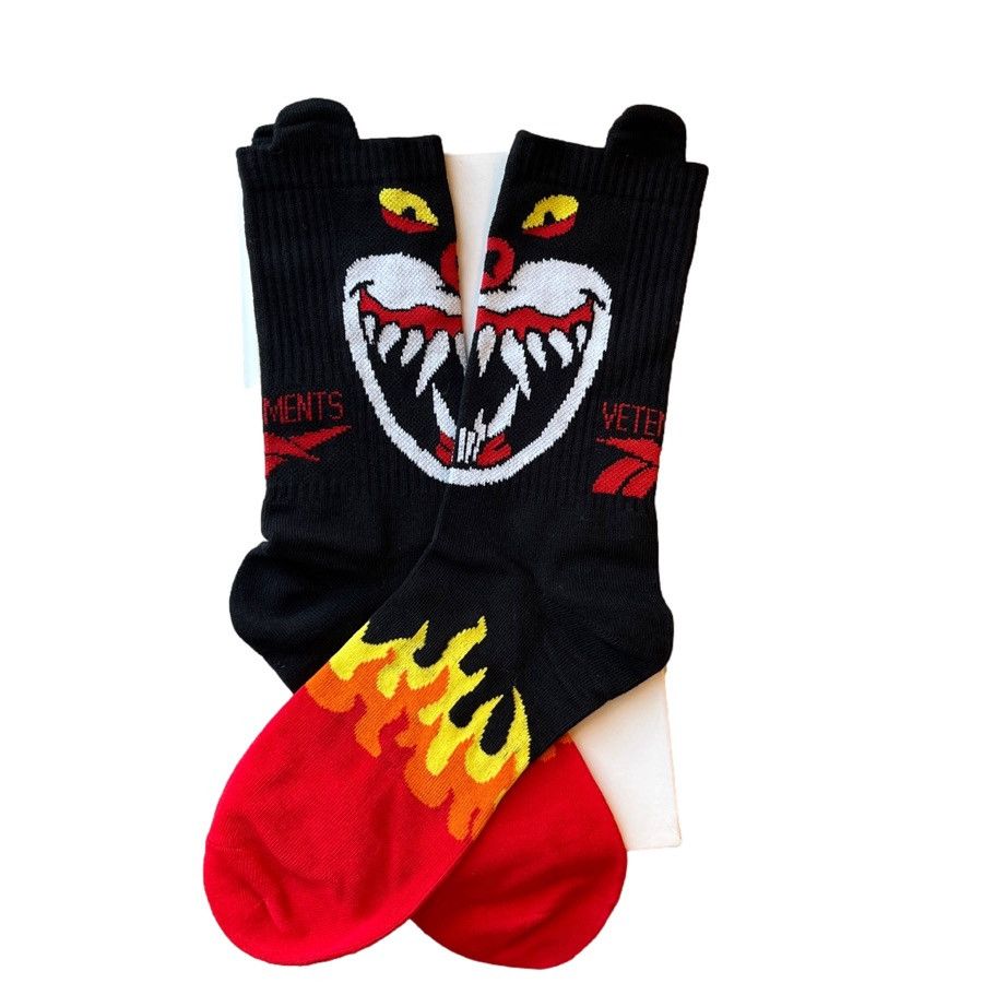 Vetements Vetements x Reebok SS’20 Angry Flaming Cat Socks | Grailed