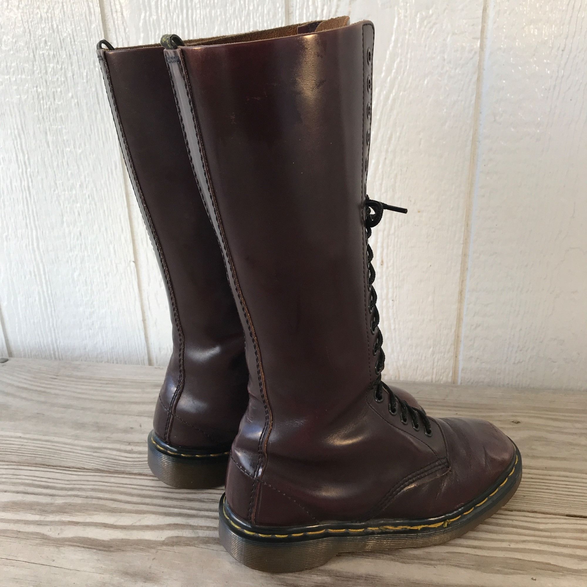 Dr. Martens Doc Marten Women 20 Eyelet Smooth Cherry Red Boot 7 England ...