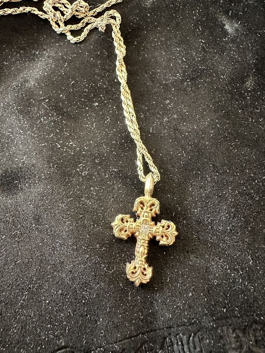 Chrome Hearts CHROME HEARTS 22K GOLD FILIGREE CROSS CHARM | Grailed