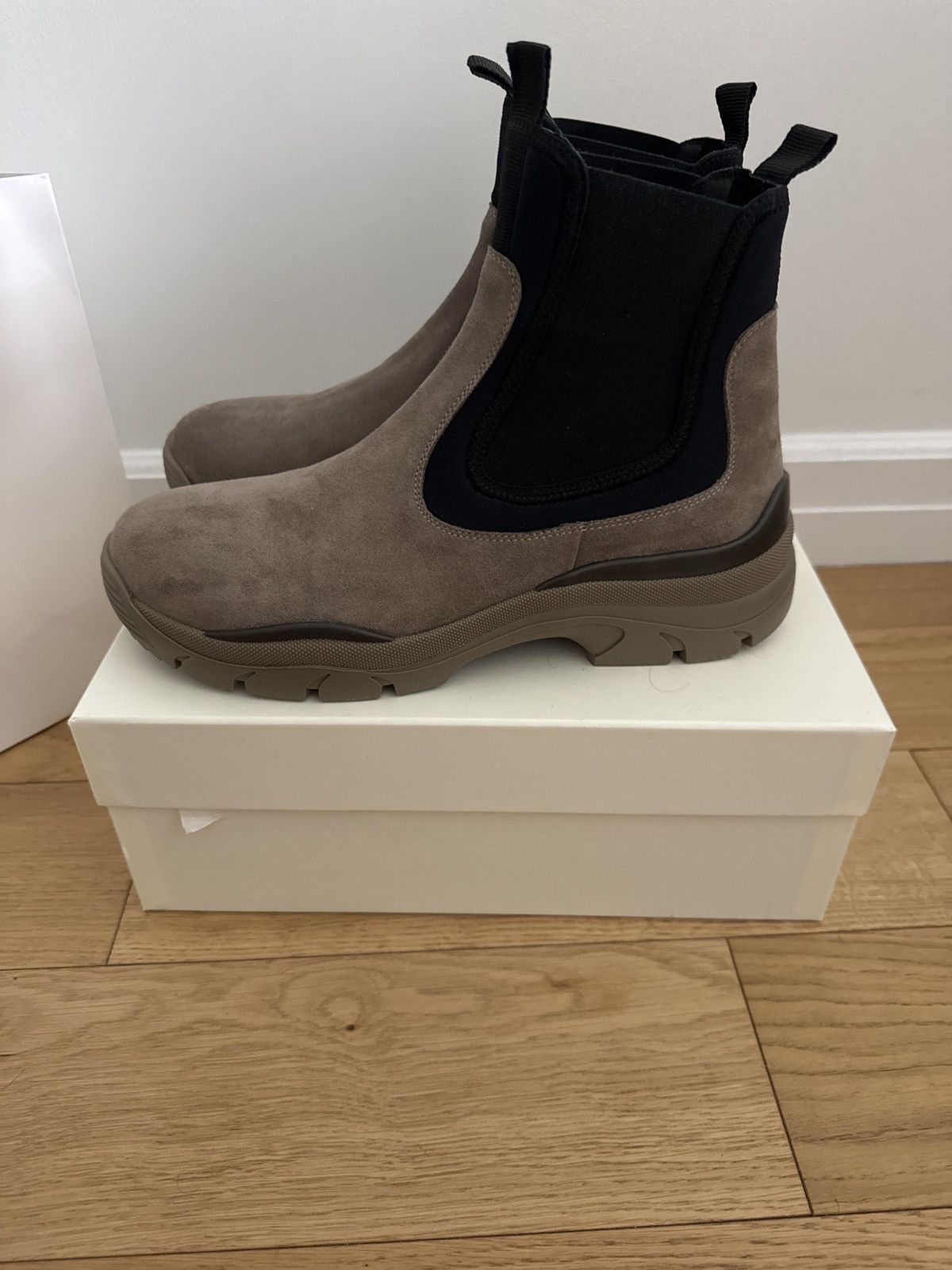 John Elliott MSRP $600-John Elliott Chelsea boot sz. 45 | Grailed