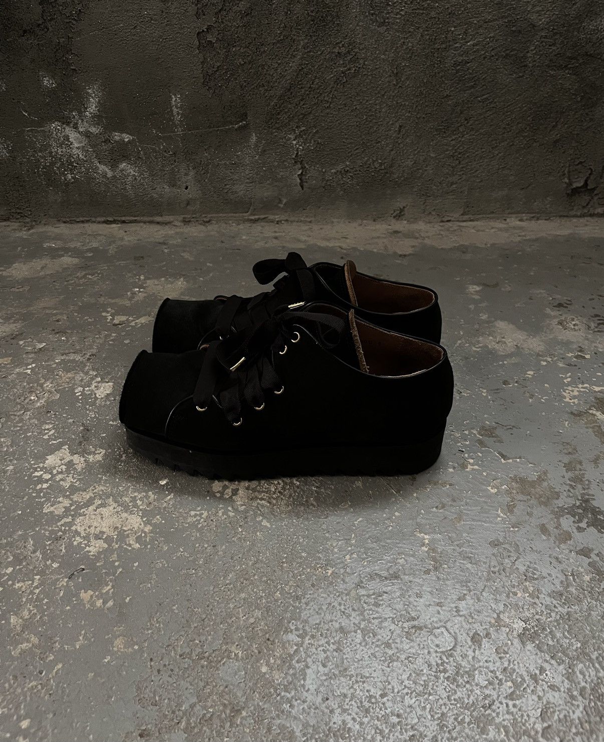 Kids Love Gaite The Old Curiosity Hog Toe Creeper | Grailed