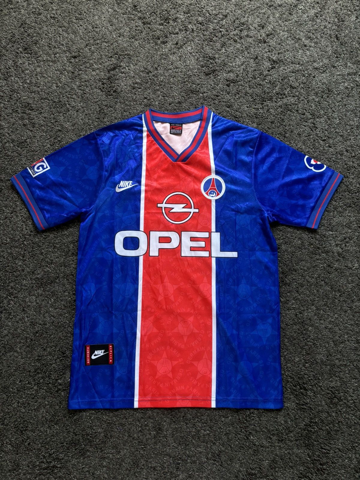 Streetwear × Vintage PSG 1995-1996 home French football vintage concept ...