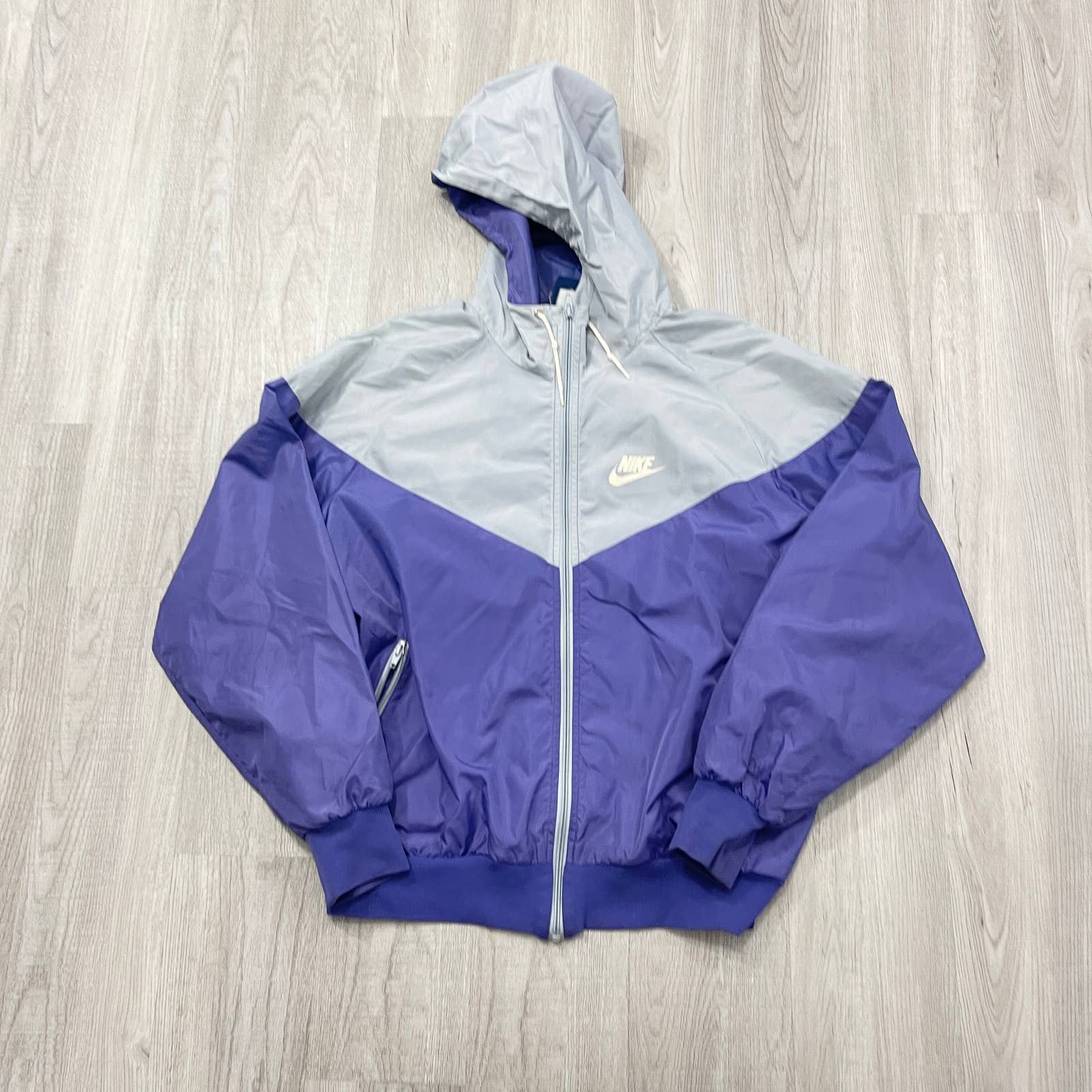 Nike VINTAGE 1980s Nike Full Zip Nylon Windbreaker Jacket | Grailed